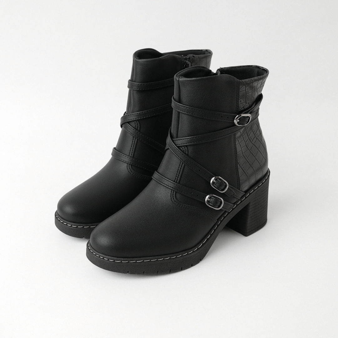 Bota Denise Cano Curto Salto Alto Preto - PICCADILLY